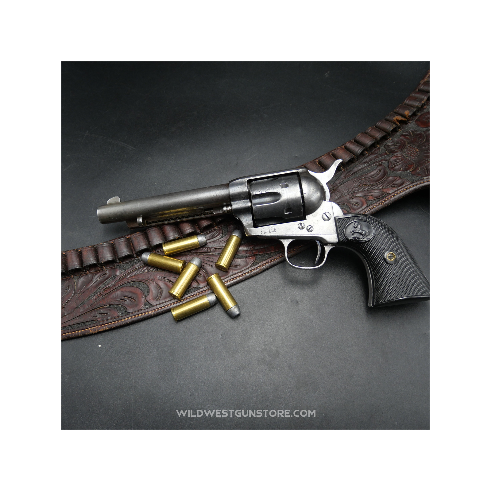 Revolver de collection Colt Peacemaker calibre 45 de 1882